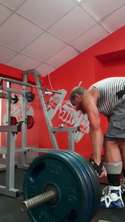 180kg начал тренировать лифт в 2022 третья тренировка именно тяги. - YouTube