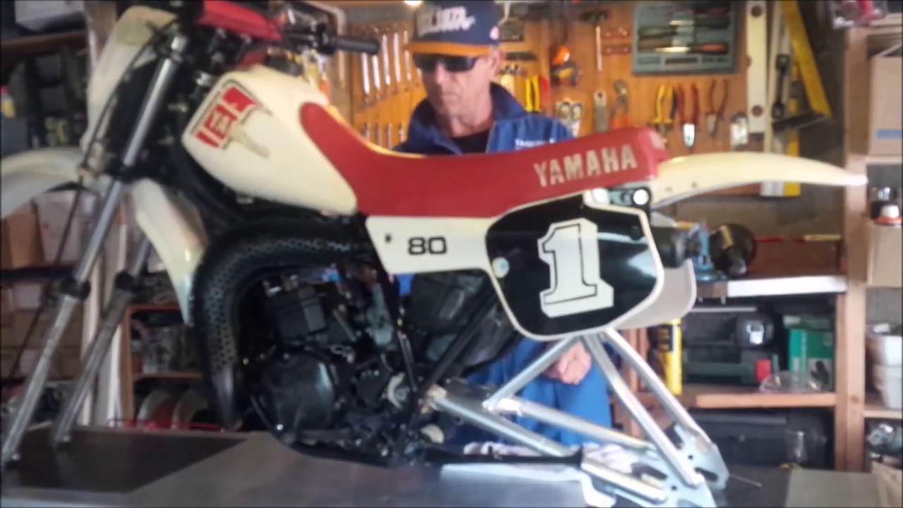 YAMAHA YZ80 1982 - TAGSTYLE FANTAISIE - YouTube