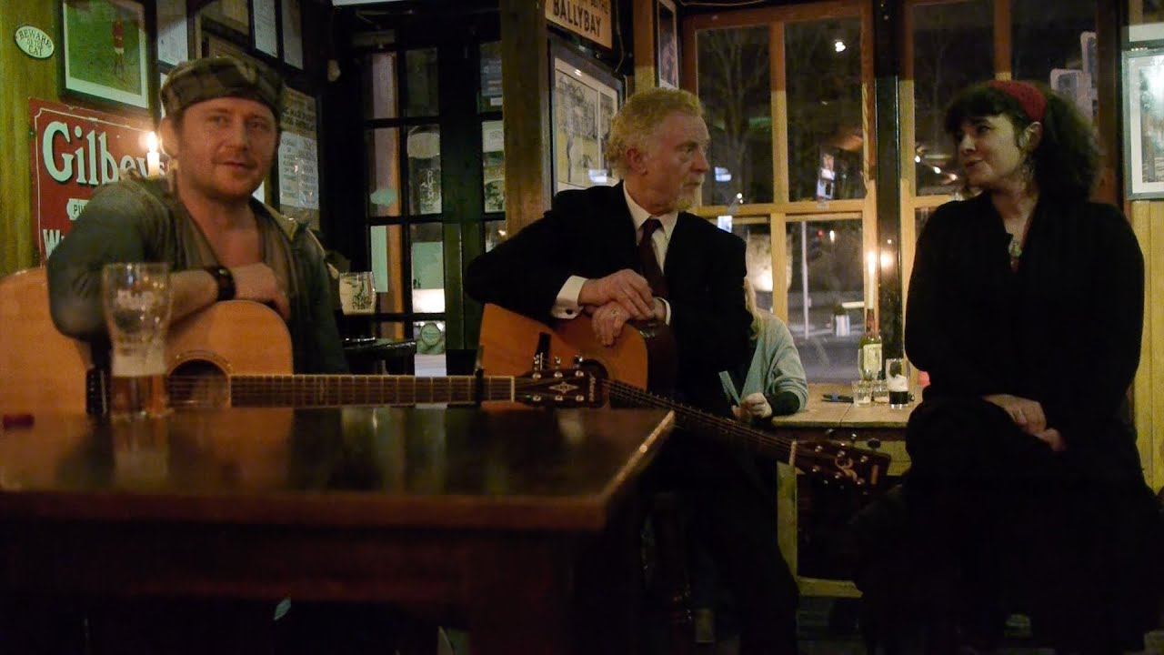 Piaf At The Pub - Ariane-Olympe Girard at The Field Bar, Kilkenny - YouTube