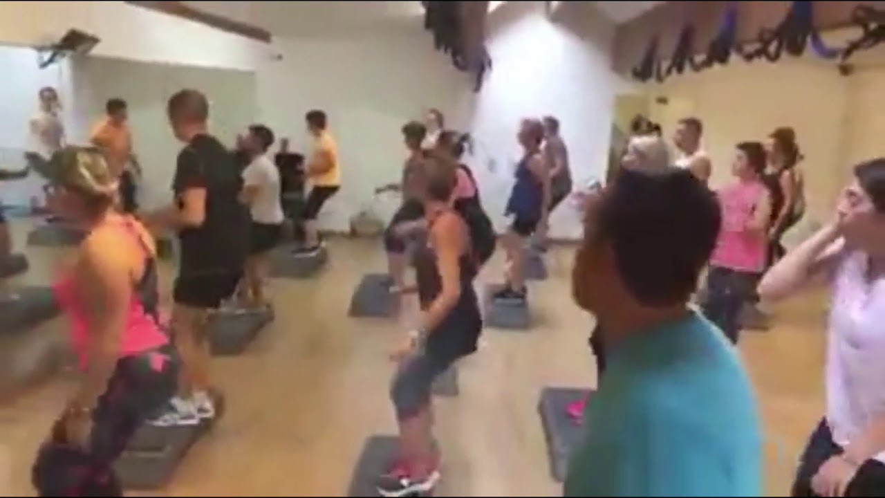 Cours de STEP débutant - YouTube