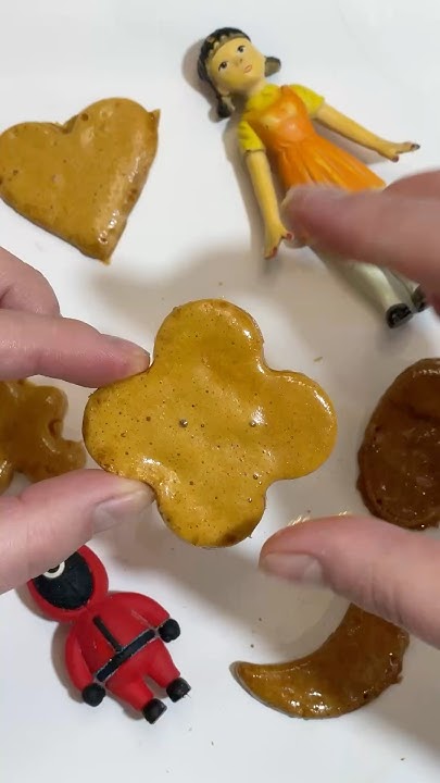Squid game Dalgona cookie #dalgona #squidgame - YouTube