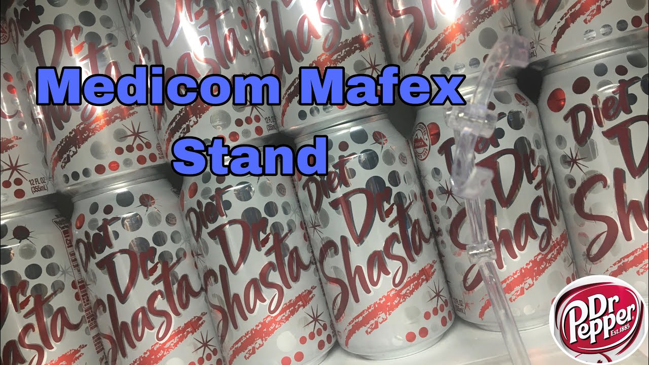 Mafex Stand Action Figure Review | Doggo - YouTube