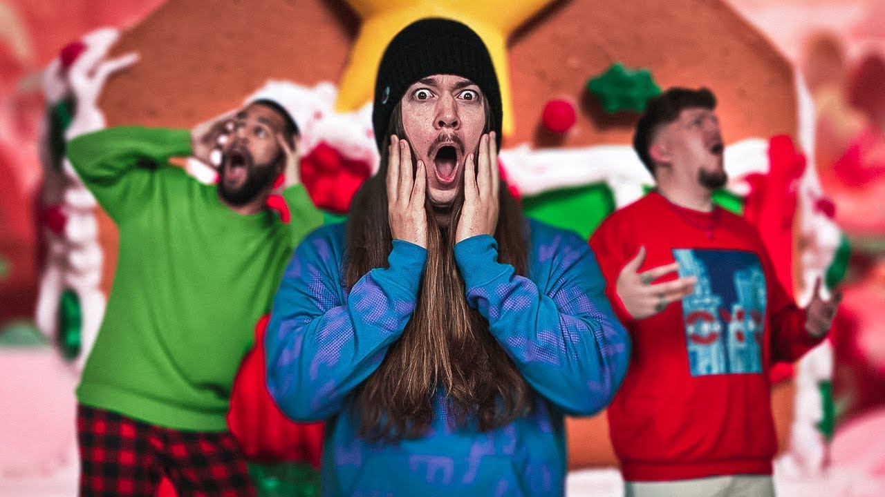 Gingerbread House Battle GOT OUT OF HAND - YouTube