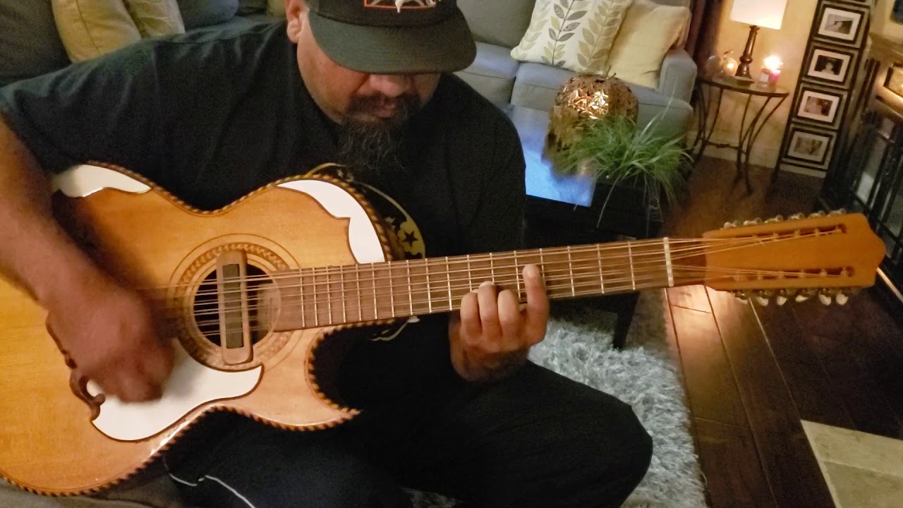 Conjunto Califas Polka Popurri - YouTube