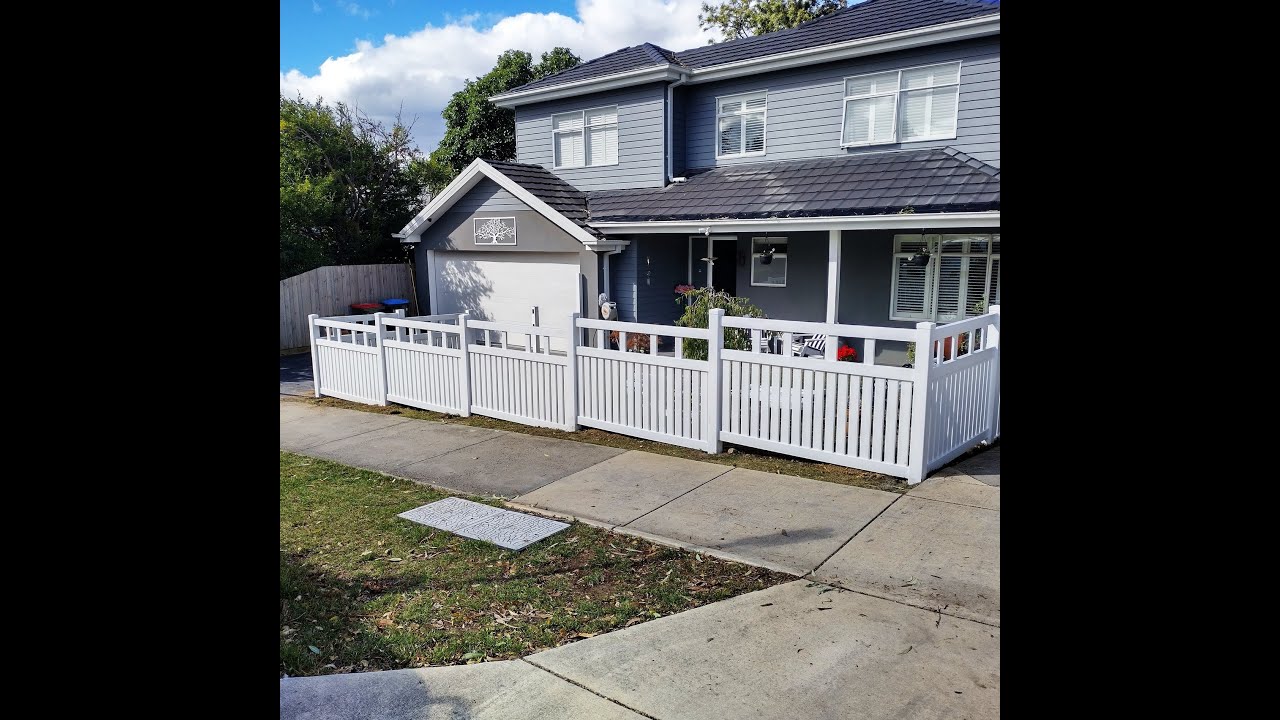 Polvin PVC Fence and Gate Montrey Picket - YouTube