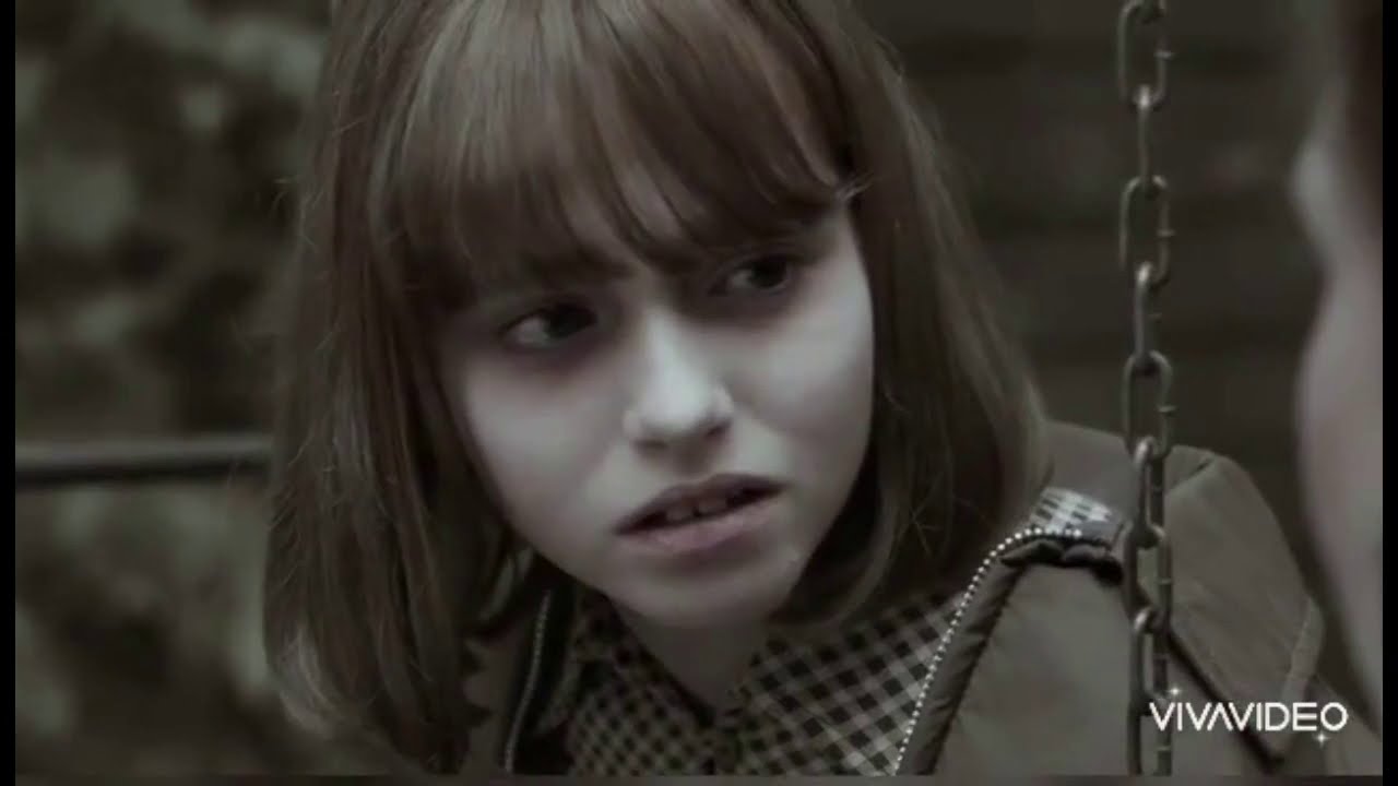 Madison wolfe -(The Conjuring 2)😢😢😢 - YouTube