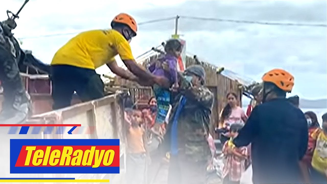 Some 150,000 residents flee homes in Albay due to Super Typhoon Rolly ...