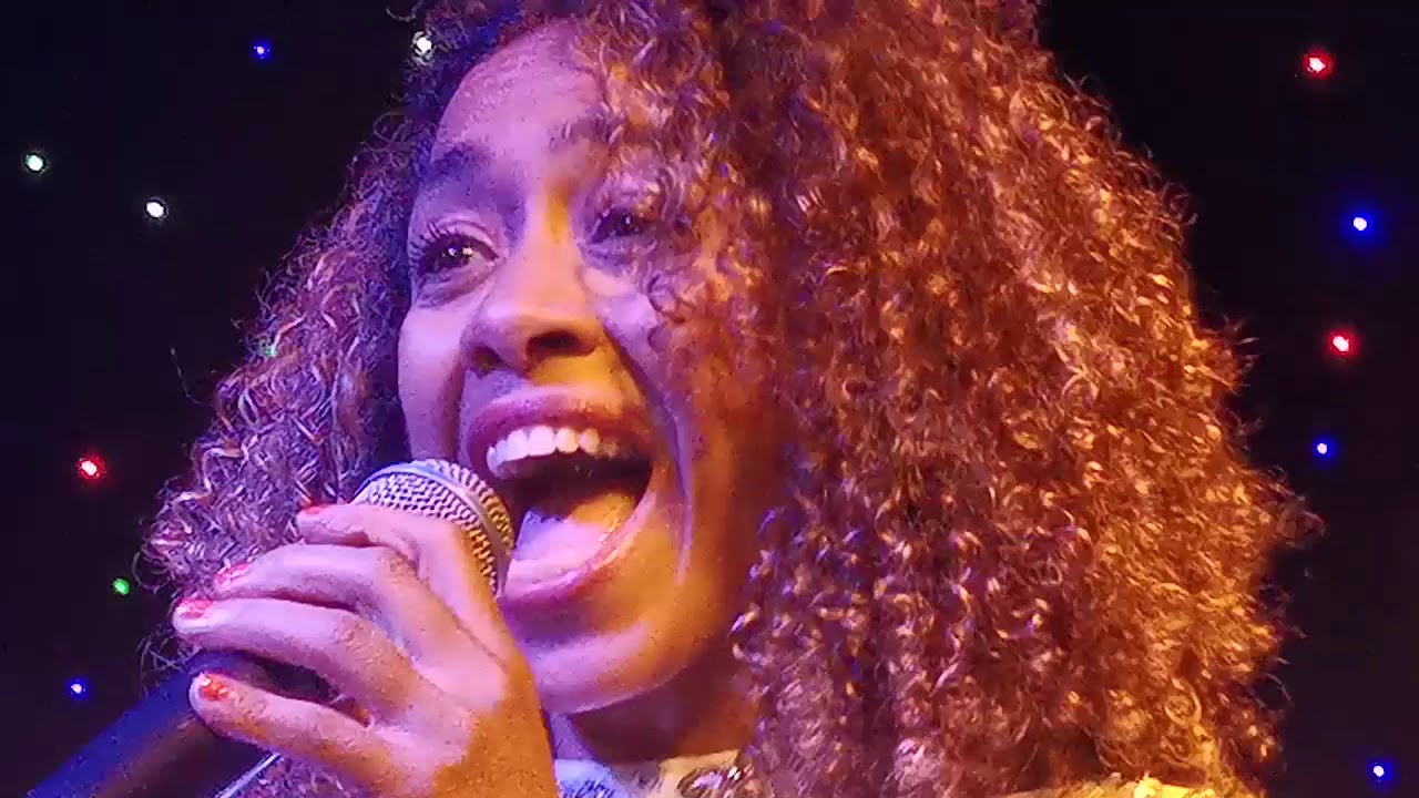 DD & The Groove Launch - YouTube