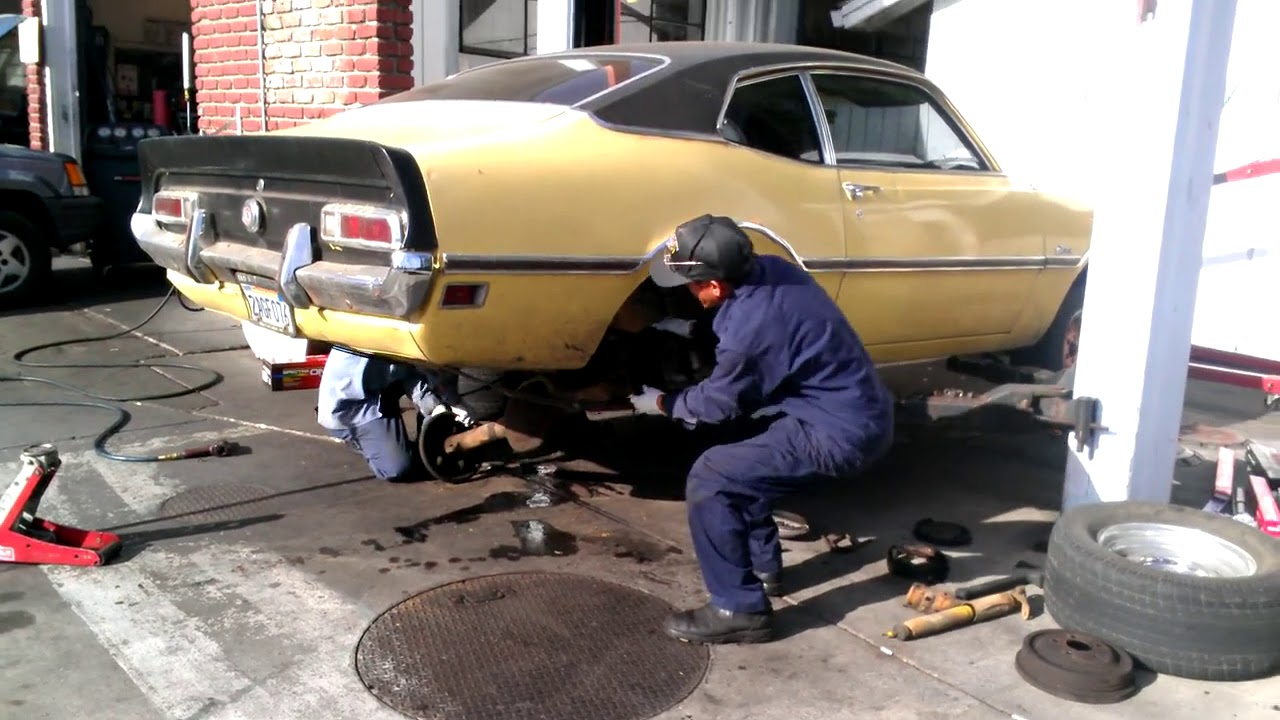 da Solo Garage - ep.63: My 1972 Ford Maverick - Rear Axle Removal (not ...