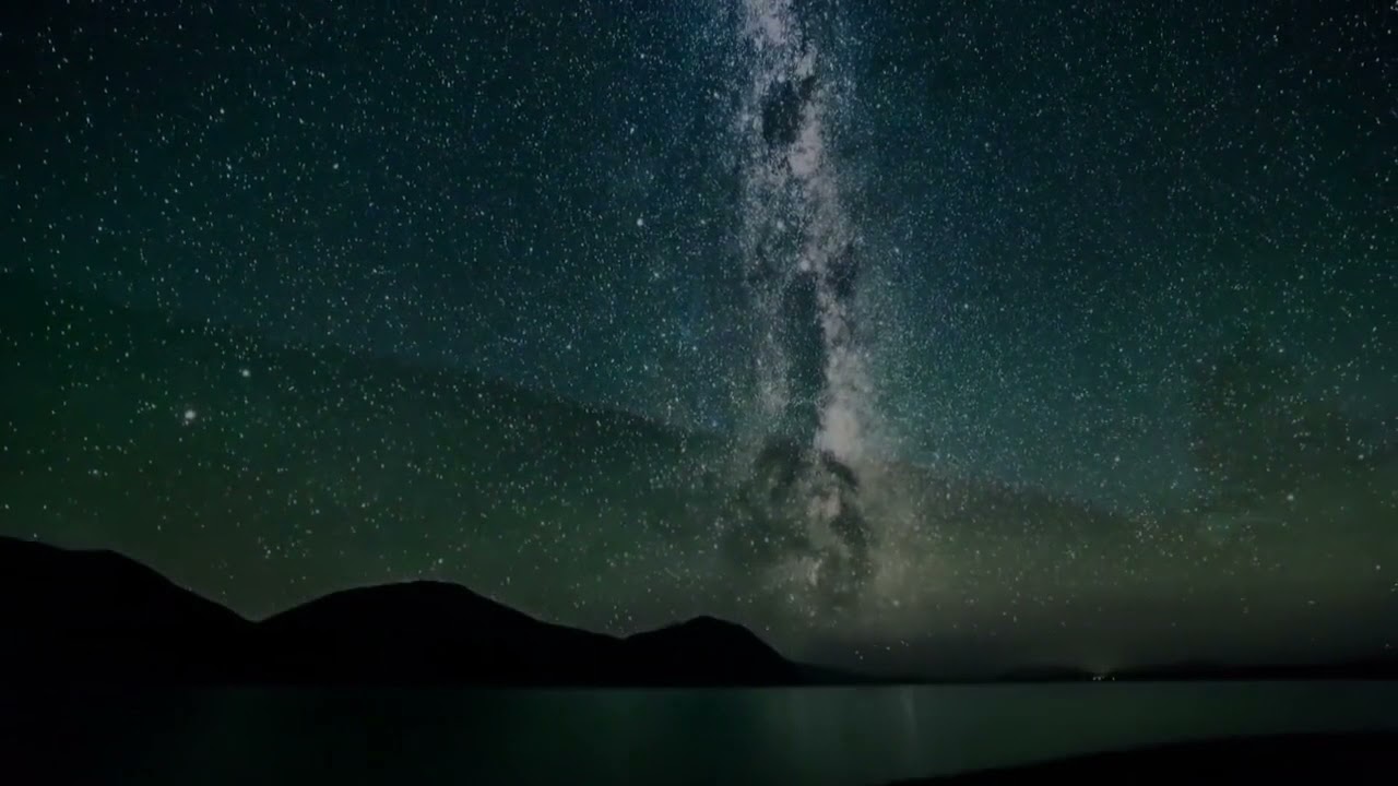 Time Lapse Video Of Milky Way Galaxy 1 - YouTube