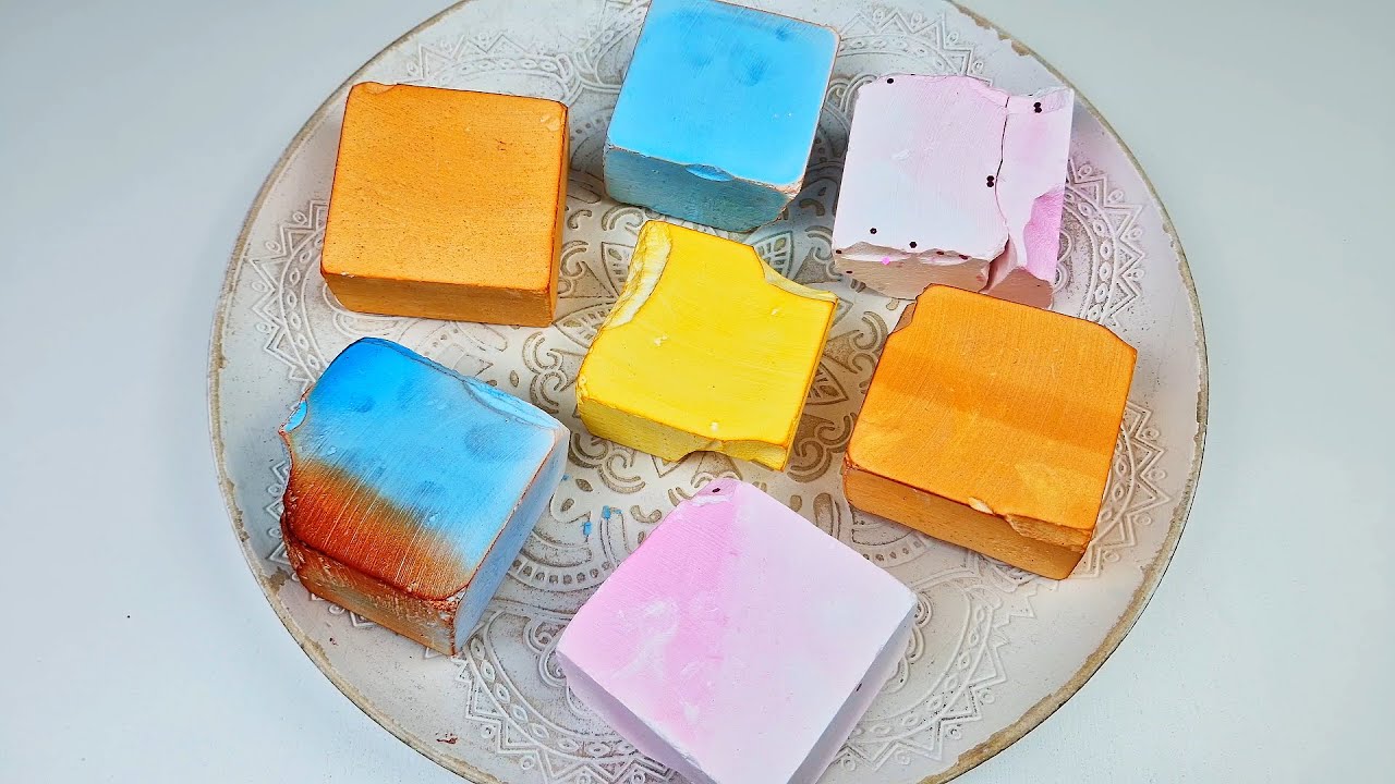 Satisfying ASMR Crush - Dyed fresh Chalk blocks - YouTube