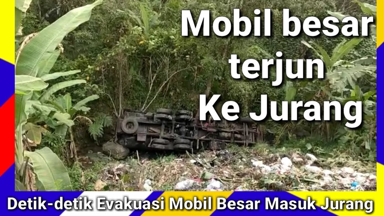 Di Jalan Raya Citarik Sukabumi, Polisi evakuasi Mobil Terjun Ke Jurang ...