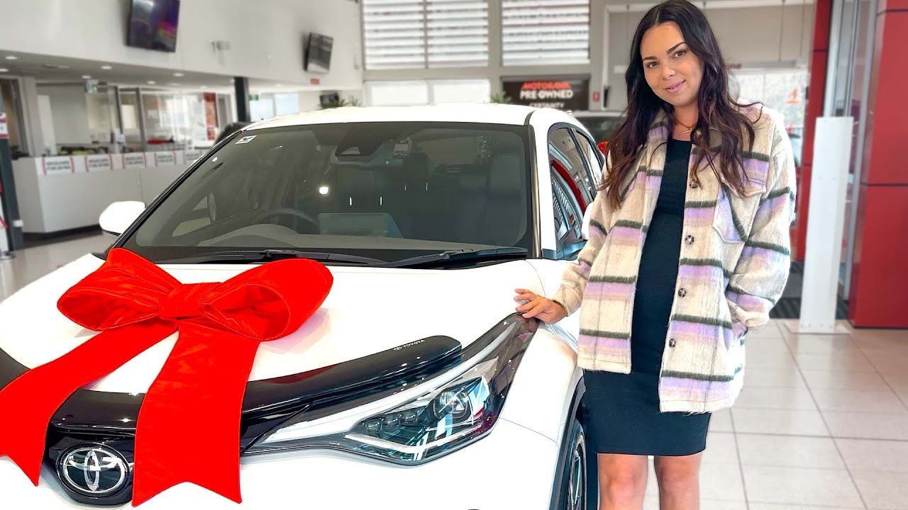 Fake Scratch On Car Prank - YouTube