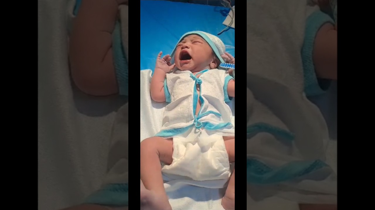 New born baby crying - YouTube