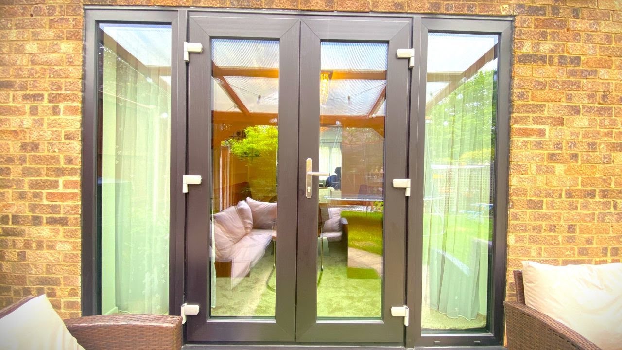 FRENCH DOOR / REHAU 80 / PVC / BI-COLOR/ SBW GROUP - YouTube