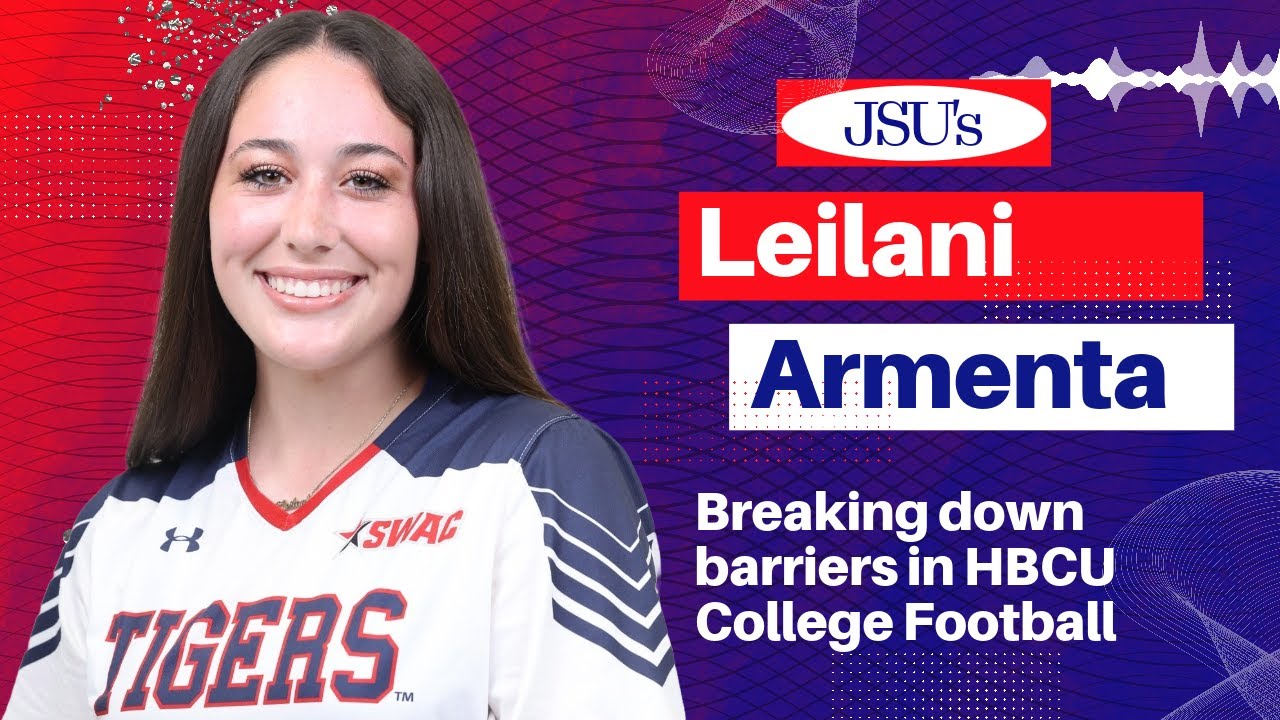 1st woman to score in an HBCU football Game!! - YouTube