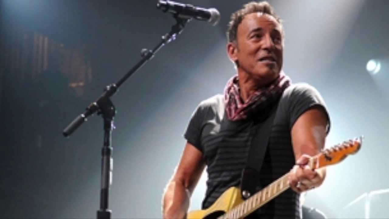 Bruce Springsteen: "High School Confidential" Passiac, NJ 1978 - YouTube