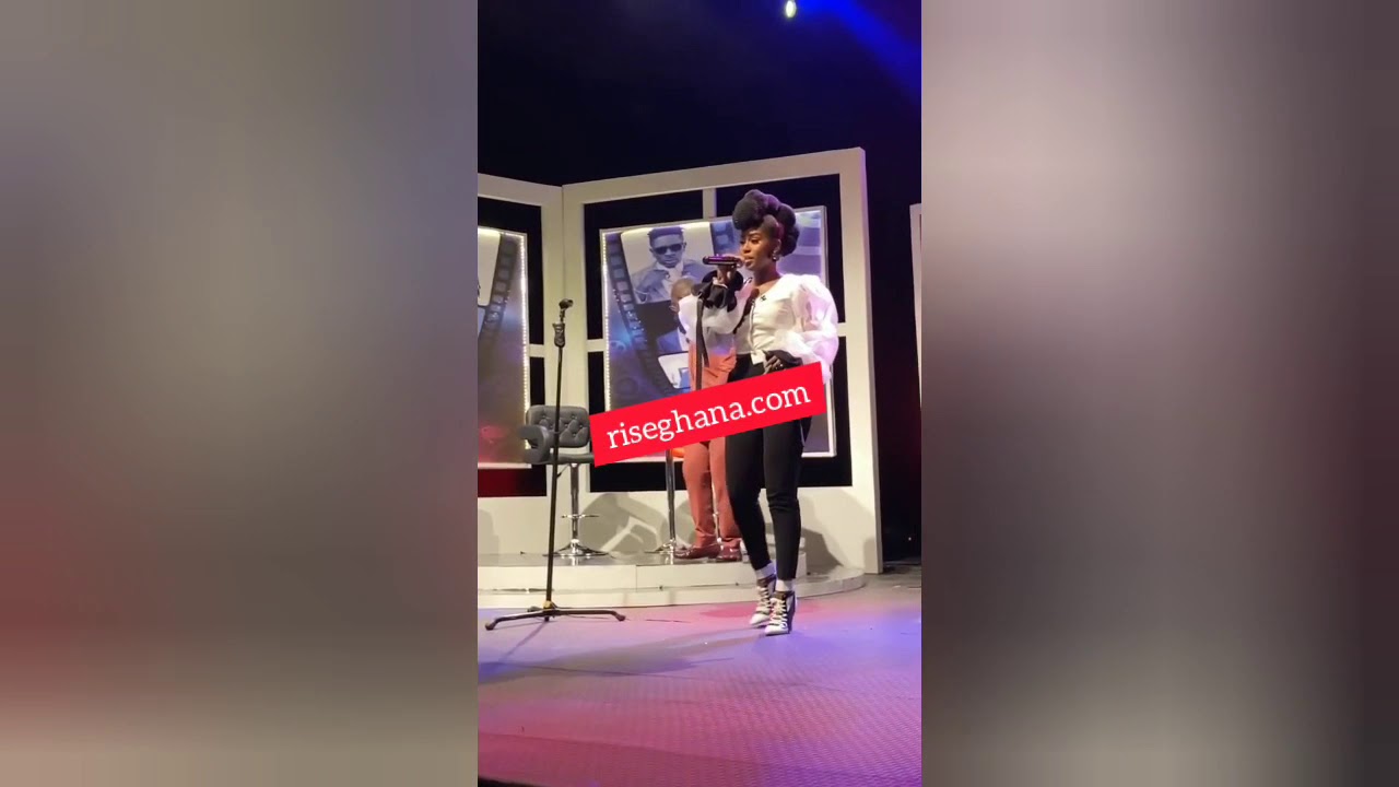 Mzvee performs at her album launch - YouTube