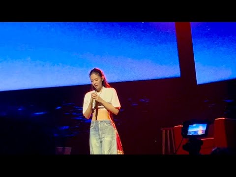 BLACKPINK JENNIE - Twin : The Ruby Experience in Paris - YouTube