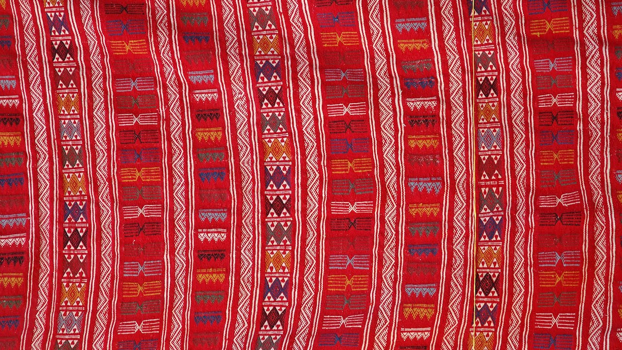 West AfricanTextiles: Manjak Cloth Senegal - YouTube