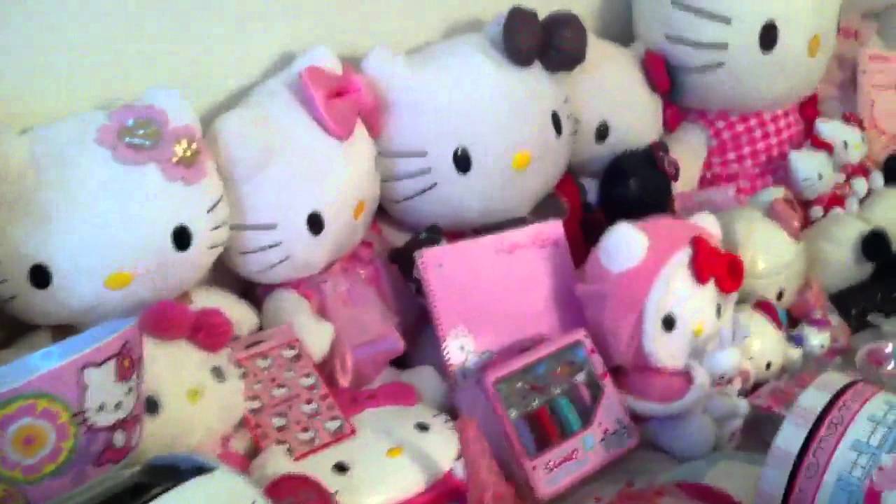 My Girl's Hello Kitty Addiction - YouTube