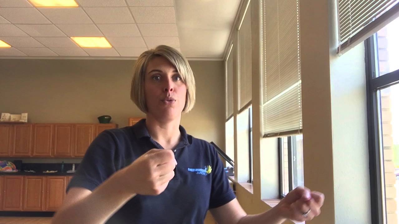Wheels On The Bus with ASL Vocabulary - YouTube