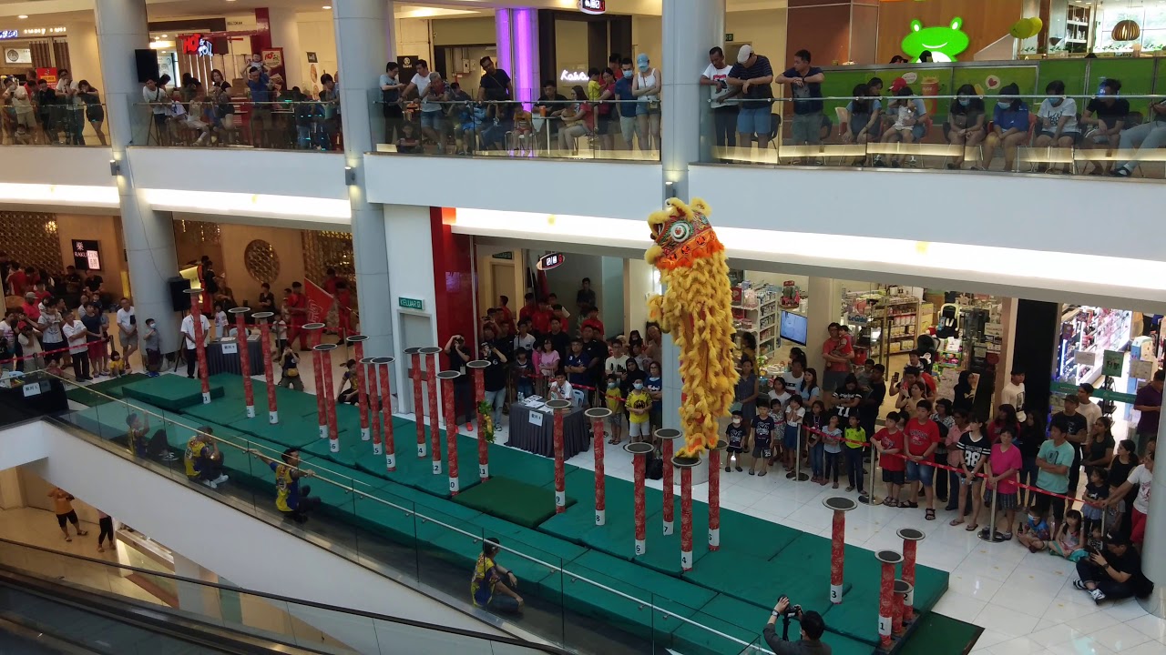 【实录】Gamuda Walk 吉隆坡毅信龙师团 - YouTube