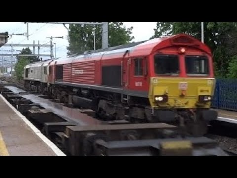 Class 66: DB 66118 + GBRf 66721 Pass Through Reading West Station - YouTube
