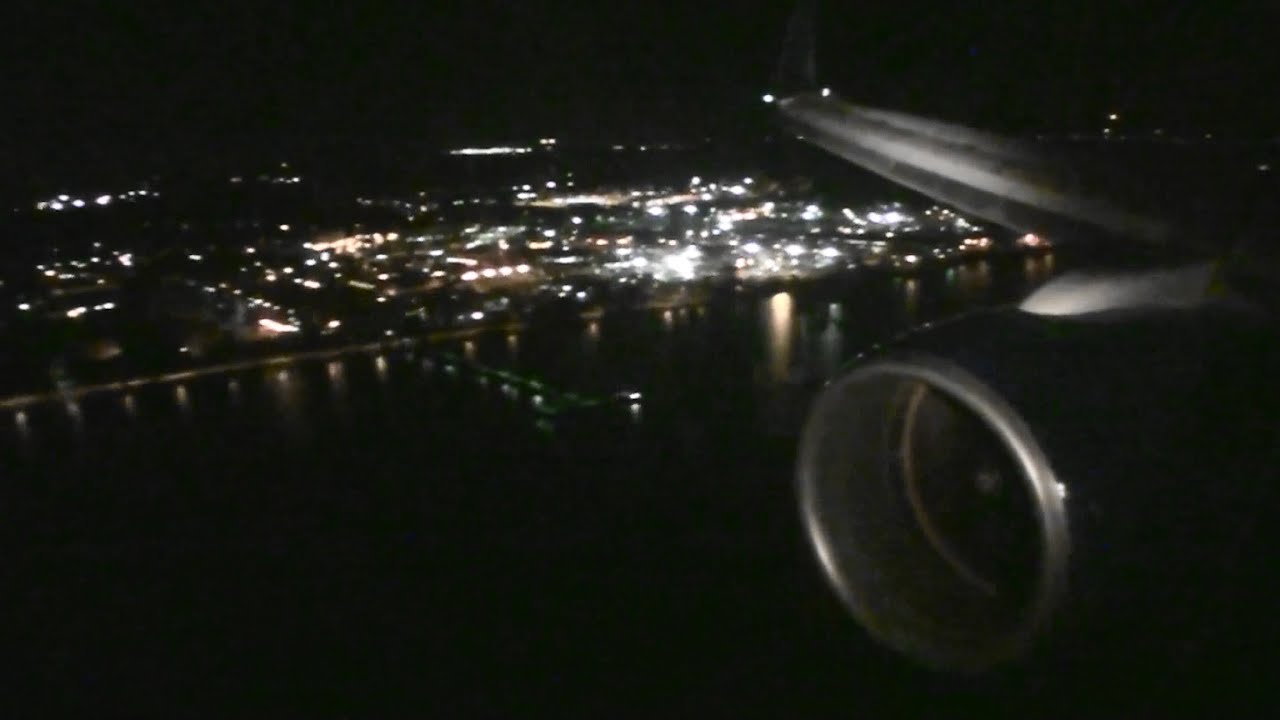 Welcome to the Capital!!! Excellent Nighttime HD 757 Landing At Reagan ...