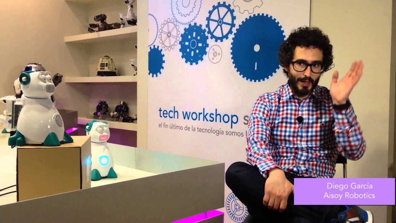 Aisoy 1, un robot capaz de mostrar emociones - YouTube