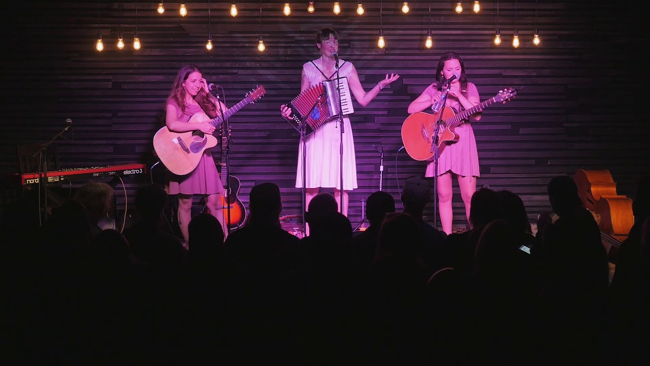 Kubat, Finlay, and Rose - 2017-04-13 - Otus Supply - YouTube