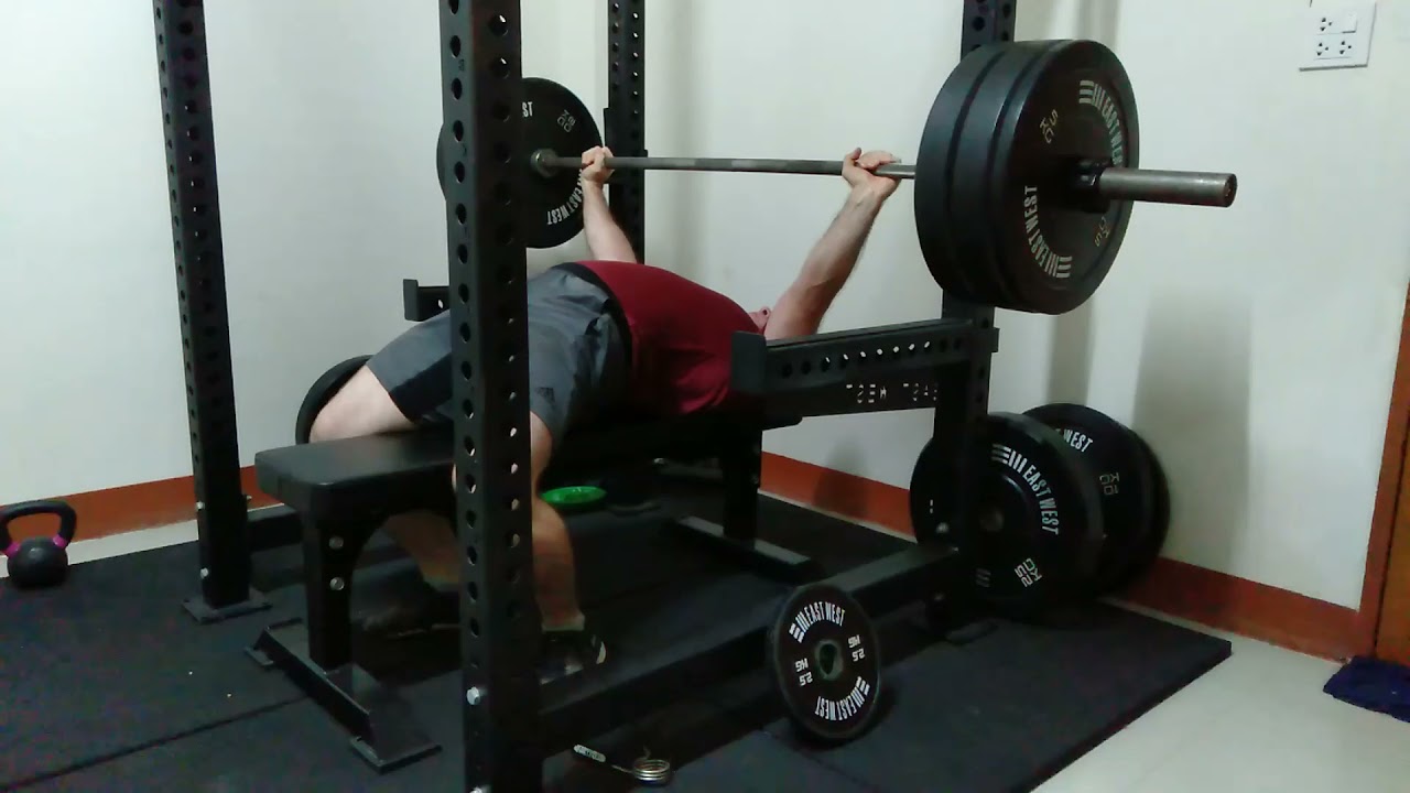 Comp. Bench Wide Grip 110 x 3, 4th set - YouTube