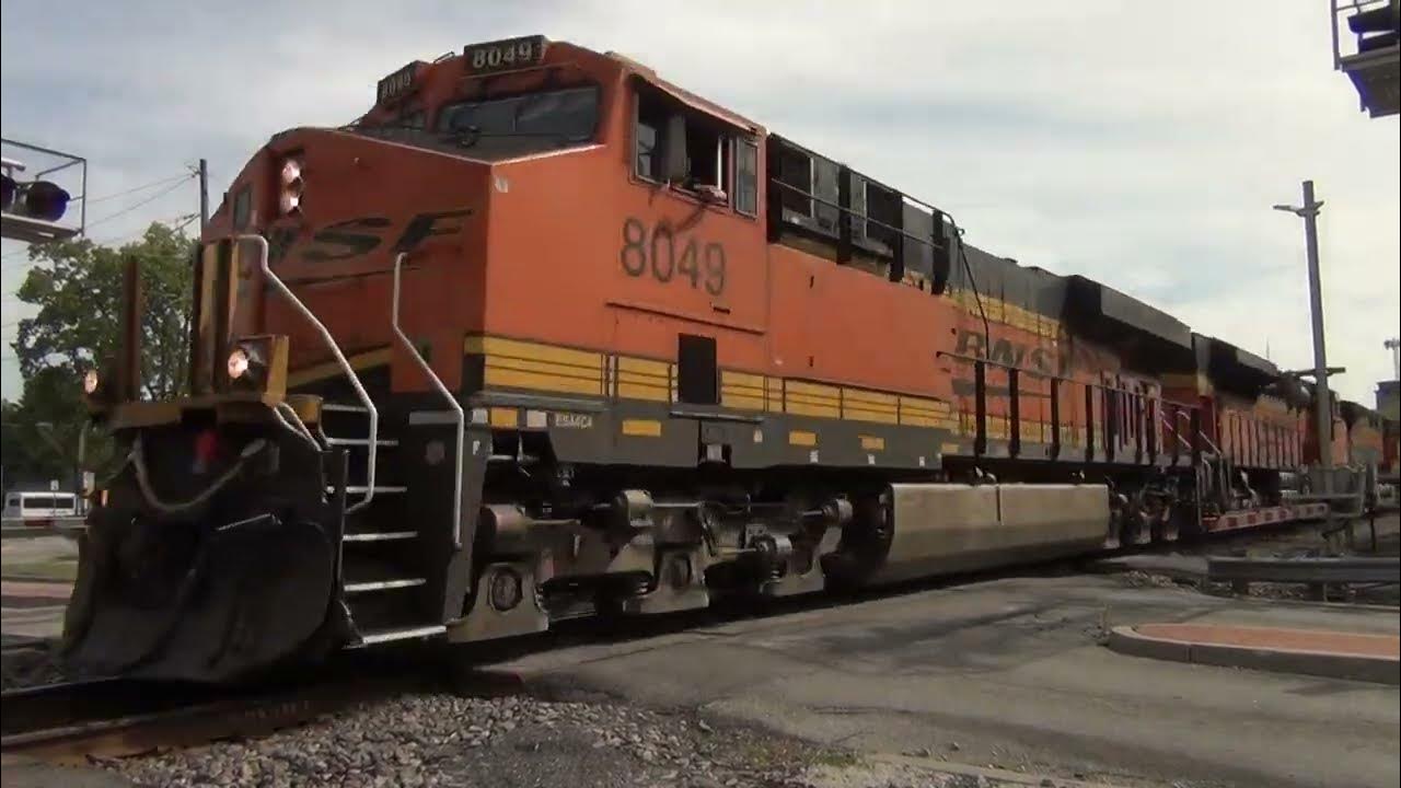BNSF #8049 Leads EB Mixed Freight. Olathe, KS 9/28/24 - YouTube