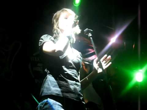 Andrea Araujo   Me cuesta tanto olvidarte