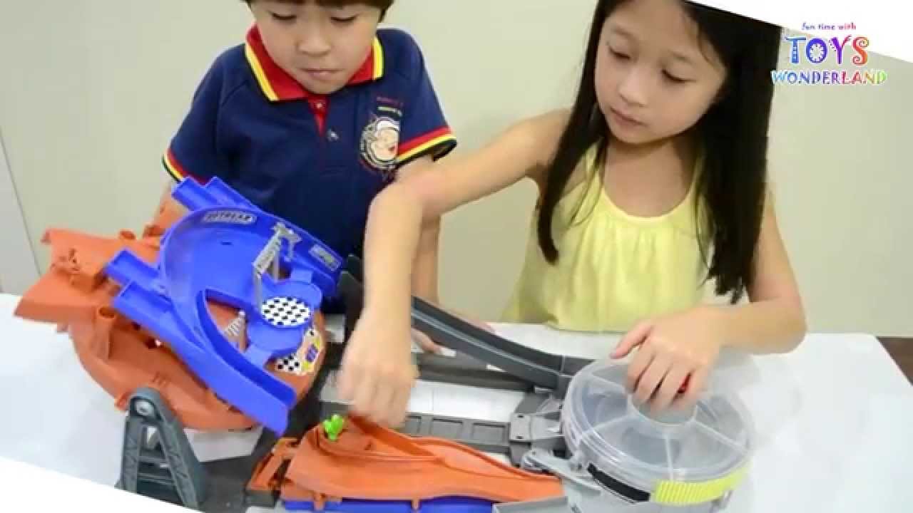 Disney PIXAR Cars Micro Drifters Track Set .. fun time with toys ...