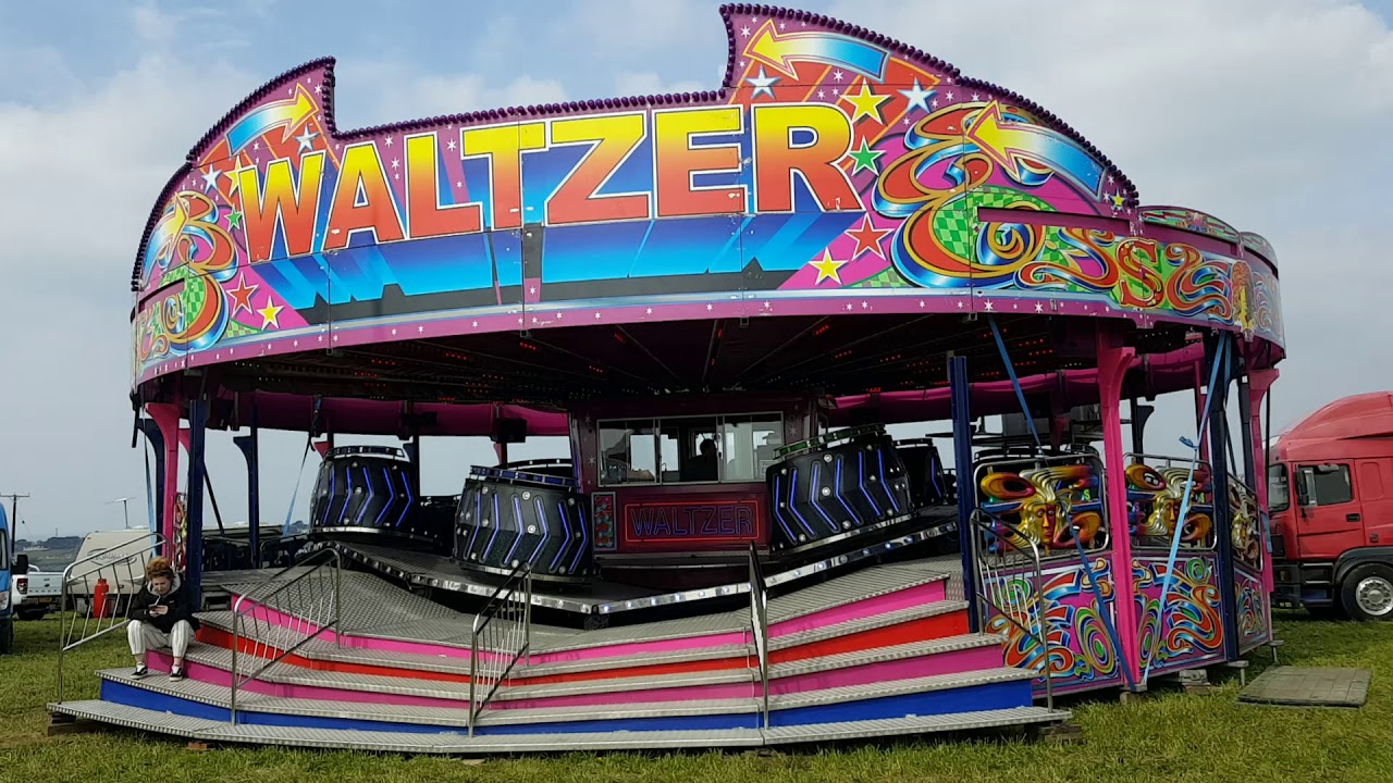 Stanworths waltzer at newquay funfair 2019 - YouTube