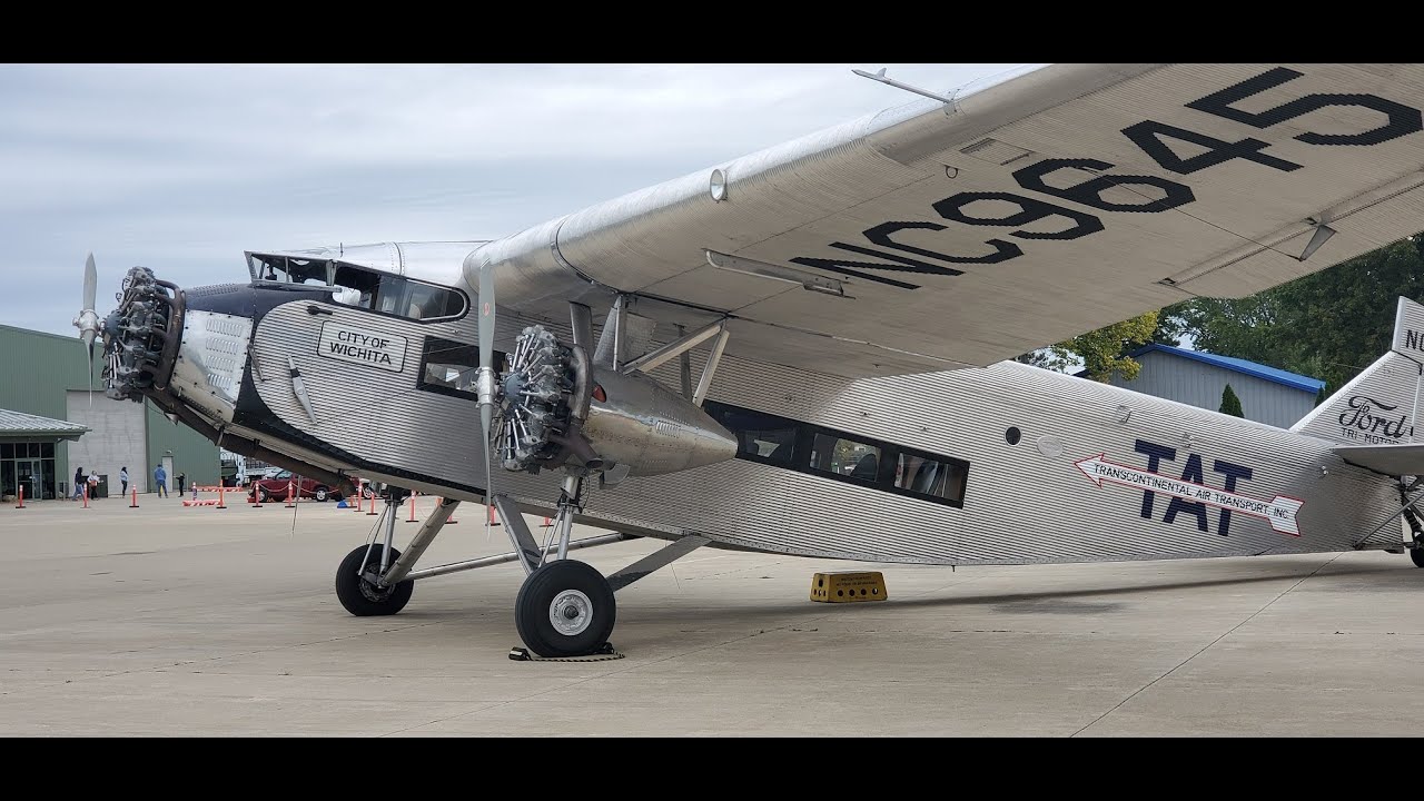 Ford Tri-Motor Full Flight Port Clinton, OH Liberty Aviation Museum 9 ...