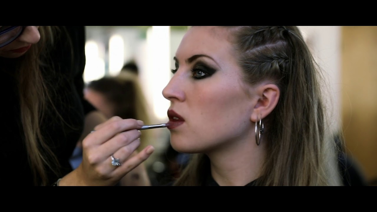 Chloe Southall website MUA REEL - YouTube