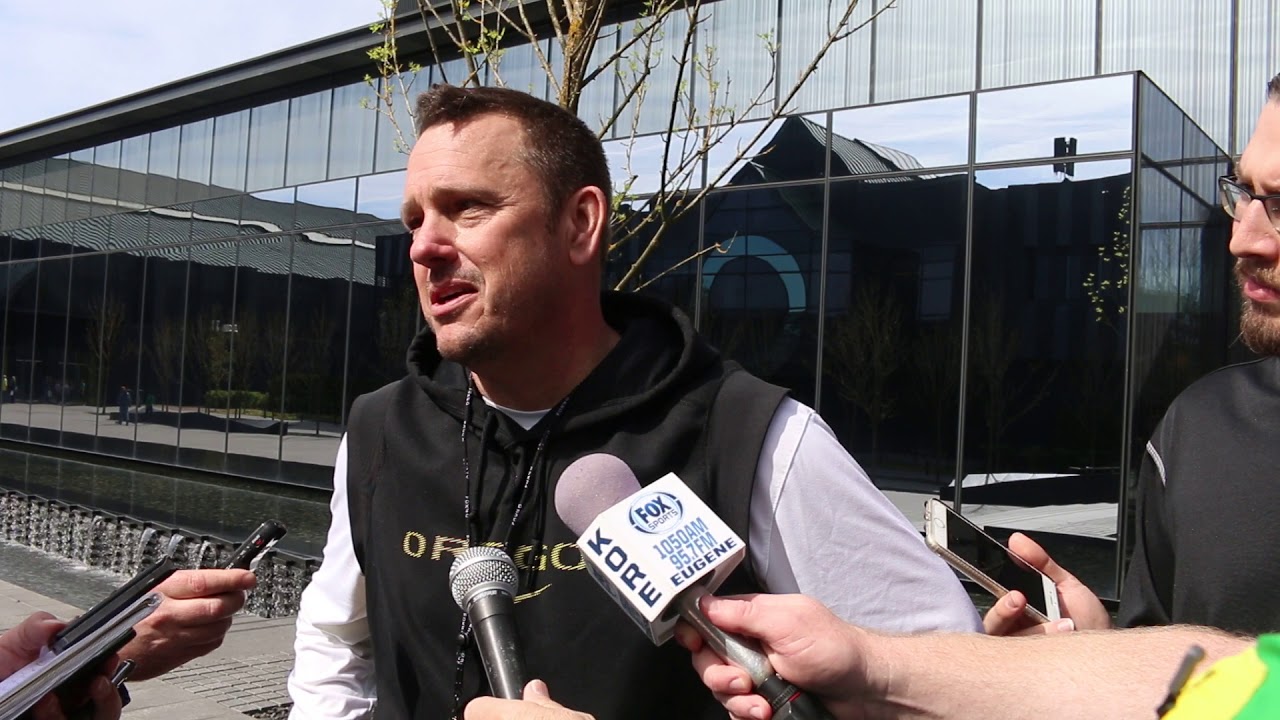 Oregon linebacker coach Ken Wilson recaps Spring Football - YouTube