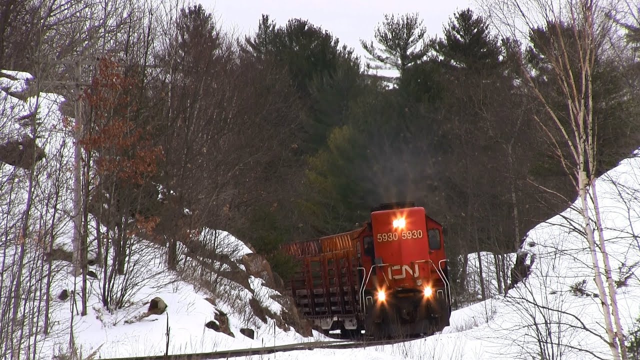 LONG HOOD GTW 5930 at Sparrow Lake (02MAR2013) - YouTube
