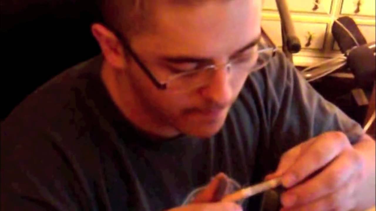 How to make a magic cigarette - YouTube