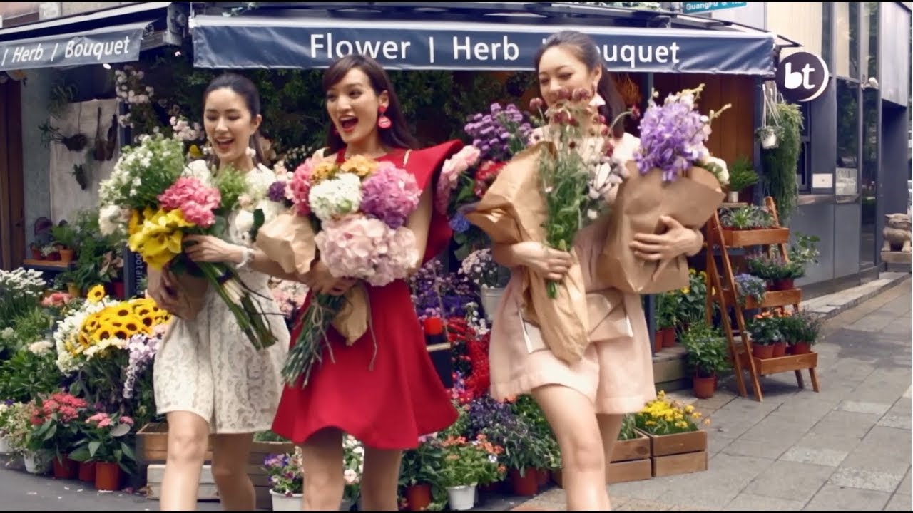 (ENG) OSIM uStiletto: Soothe and shape your legs! - YouTube