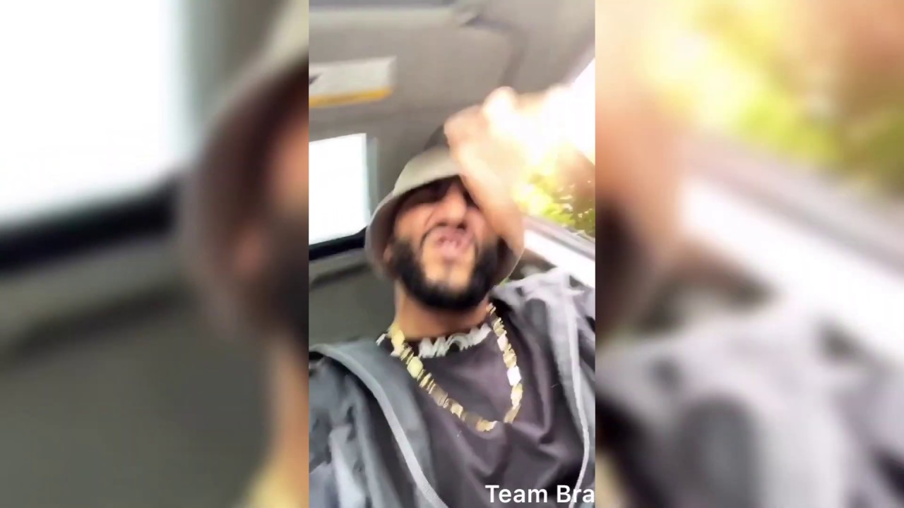 Samra hört seine eigene Musik (Instagram Story von Samra 28.5.2020 ...