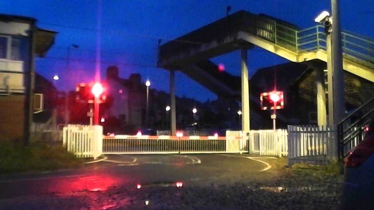 Traffic at Hest Bank crossing 23 July 2013 - YouTube