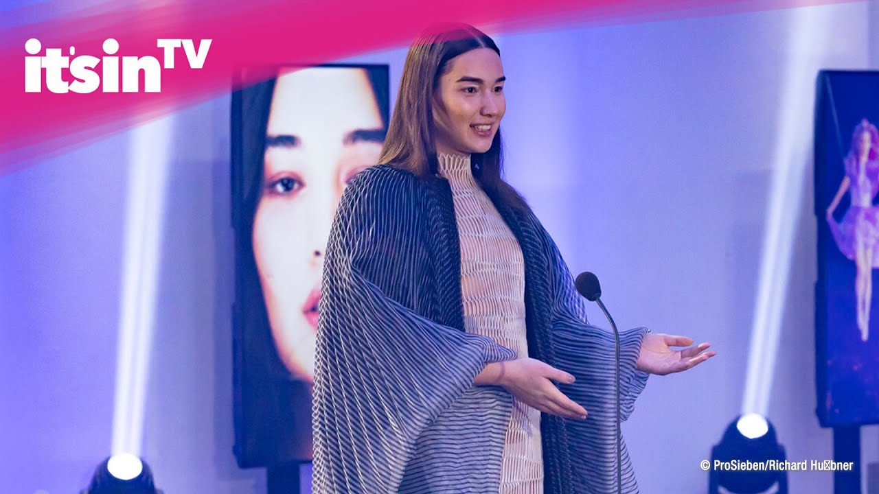 GNTM-Gewinnerin Alex: Für DIESE Influencerin macht sie die Buchhaltung ...