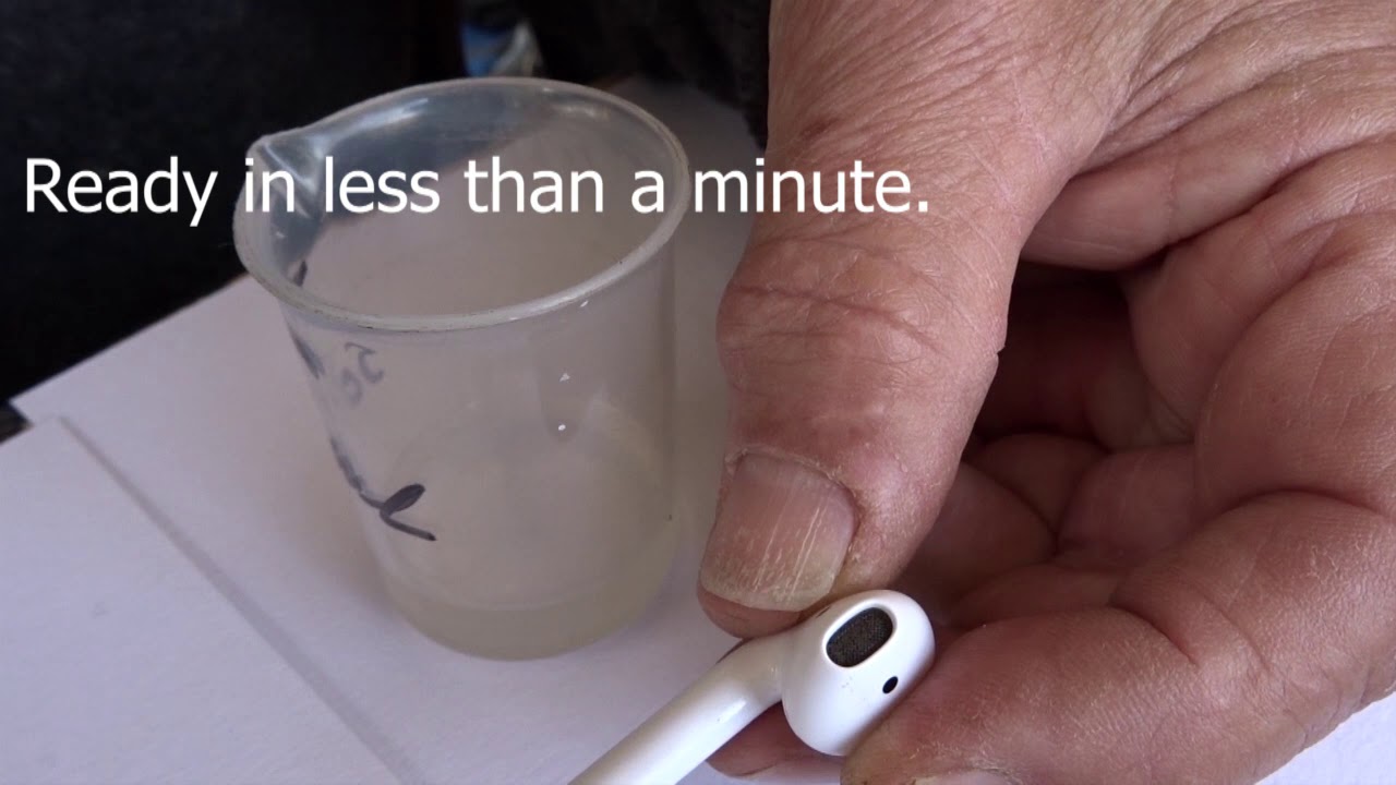 Apple ear-air pods buds cleaning from ear wax and metallic grit - YouTube