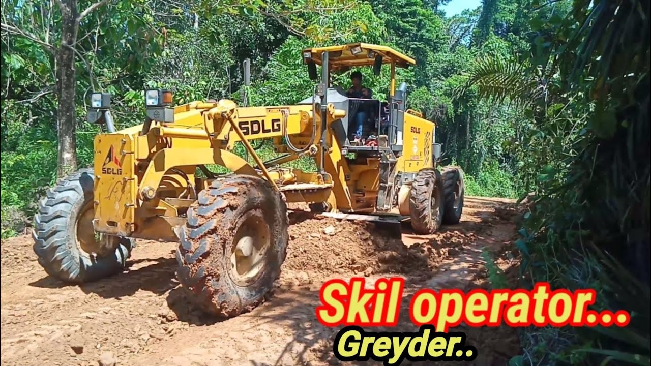 Membentuk Badan jalan Dengan Alat Grader SDLG - YouTube