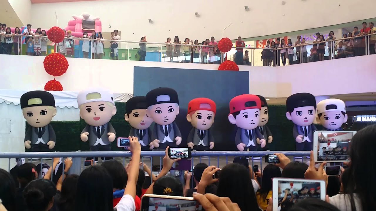 EXO Doll Caravan/Growl @SM Fairview Atrium - YouTube