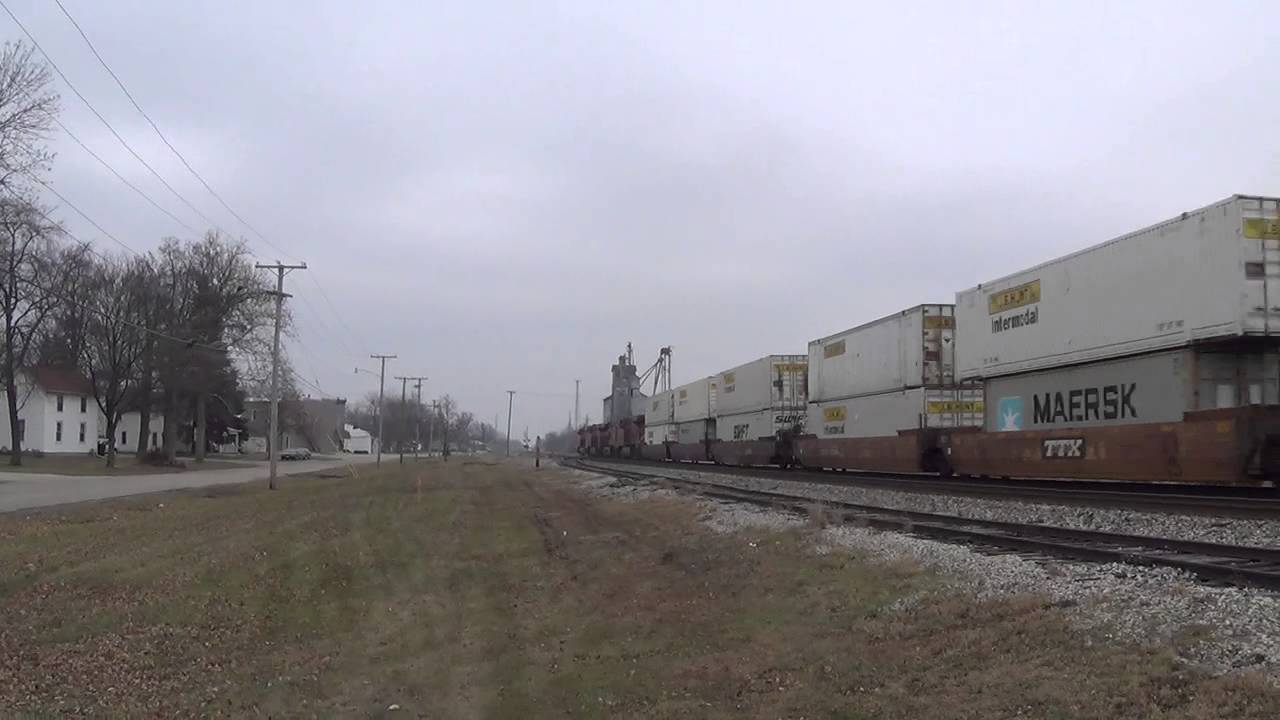 BNSF 8199 East Mazon, IL 12/21/14 - YouTube