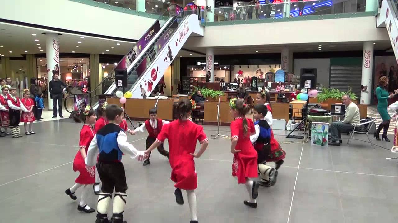 Dunavsko horo - YouTube